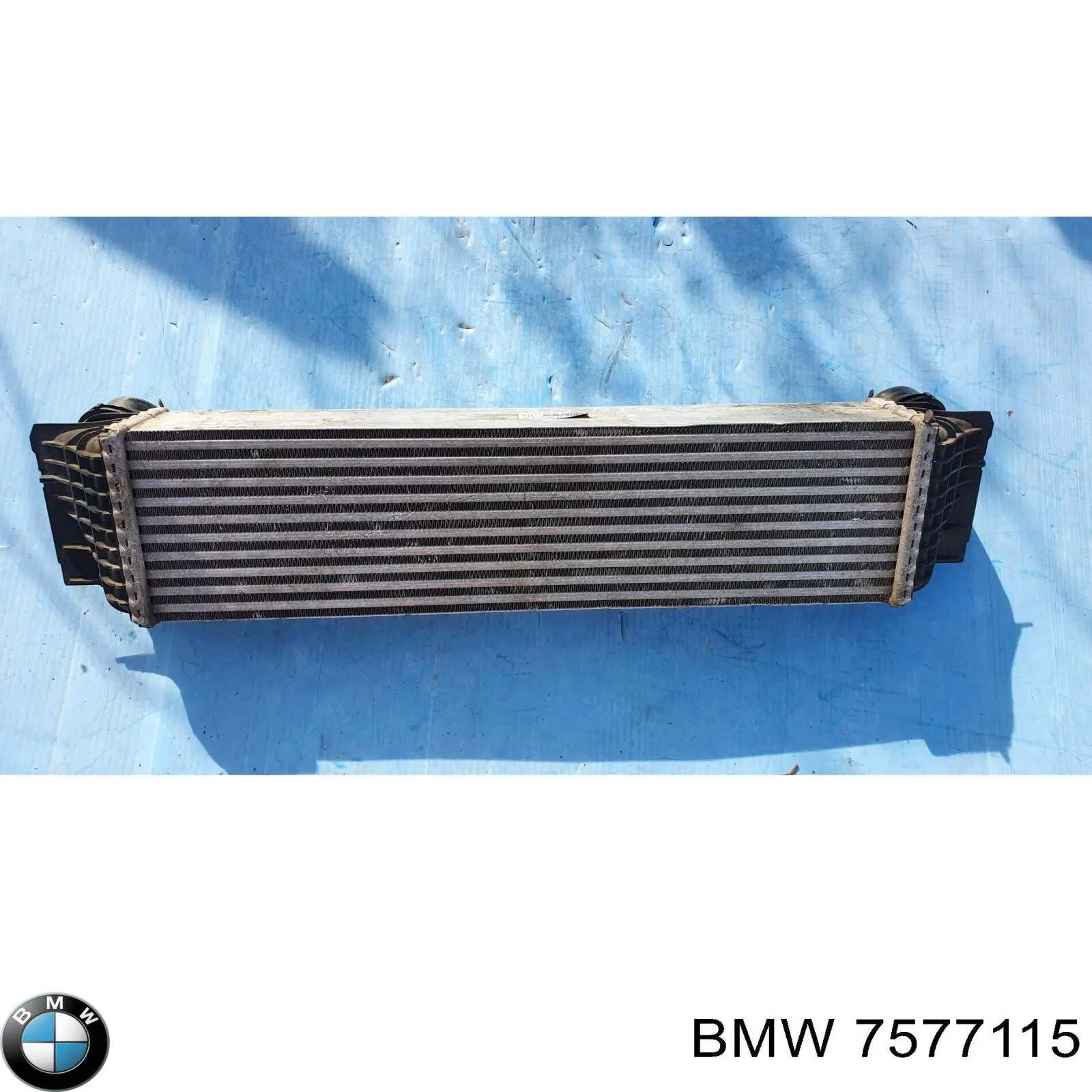 7577115 BMW intercooler