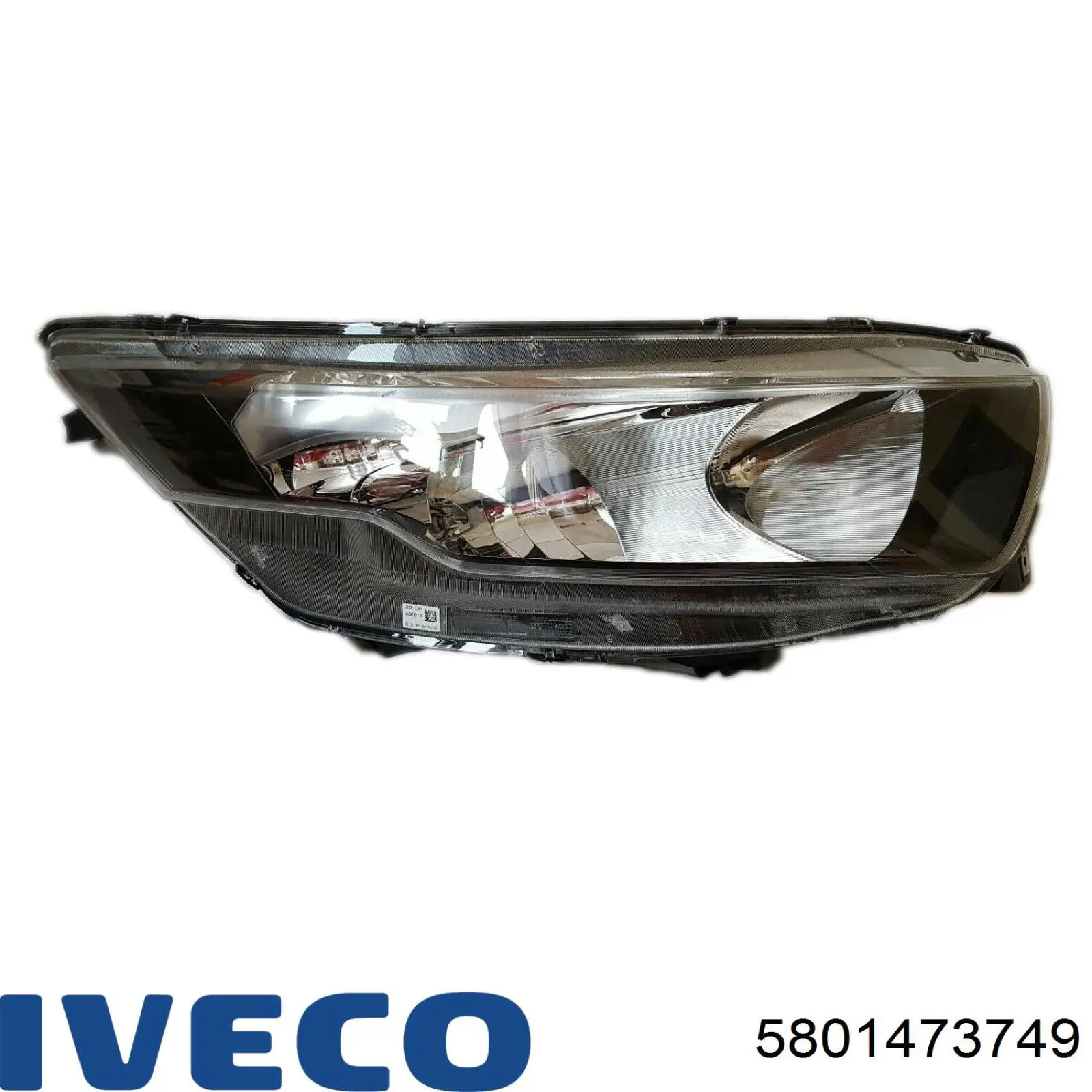 5801473749 Iveco faro derecho
