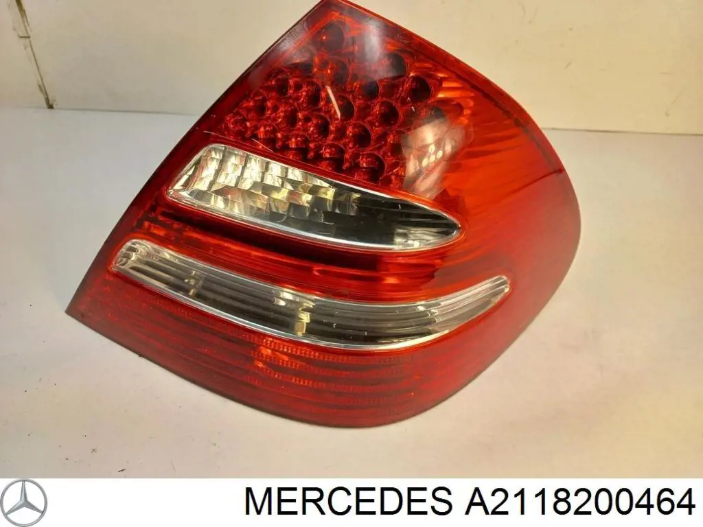 A2118200464 Mercedes piloto posterior derecho