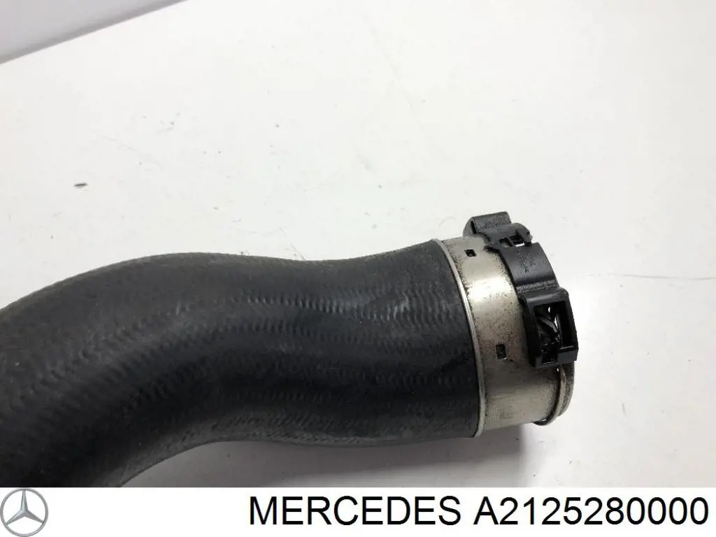 A2125280000 MERCEDES Tubo flexible de aire de sobrealimentación izquierdo