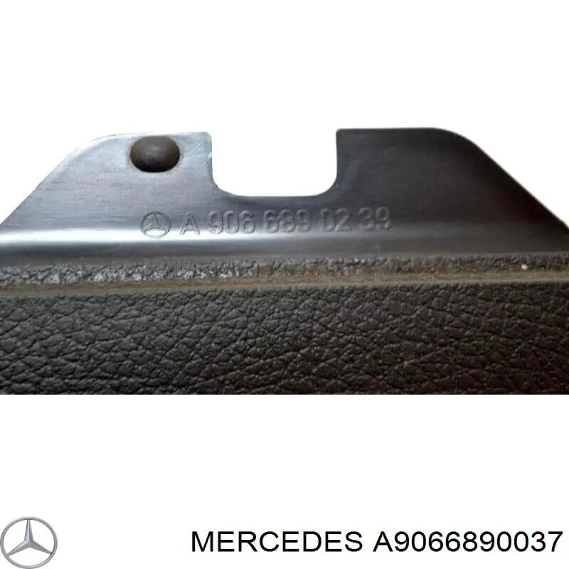 A9066890037 MERCEDES Embellecedor de la consola central