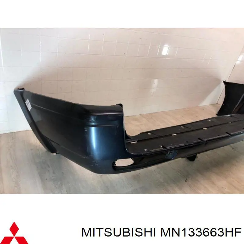 MN133663HB Mitsubishi parachoques trasero comprar barato