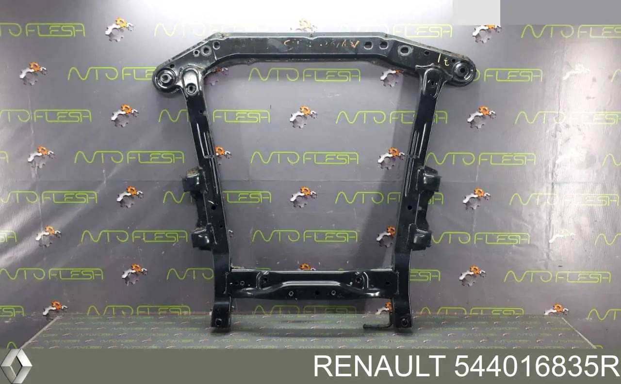 544016835R Renault (RVI) subchasis delantero soporte motor