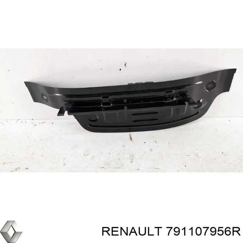 791107956R RENAULT (RVI) Panel trasero de cabina