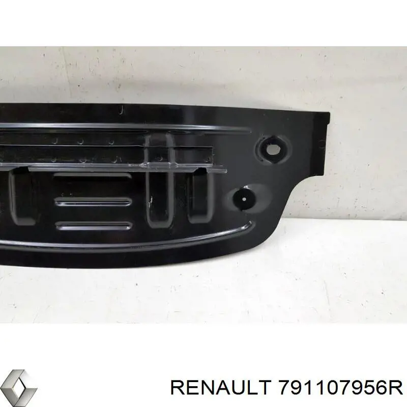 791107956R RENAULT (RVI) Panel trasero de cabina