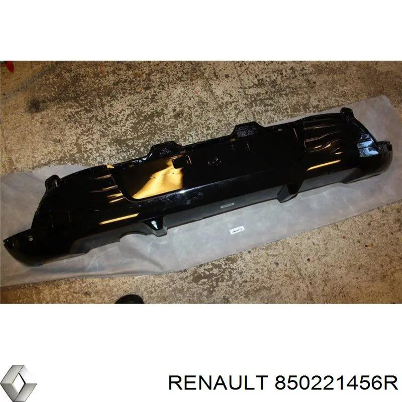 850221456R Renault (RVI) parachoques trasero, parte inferior