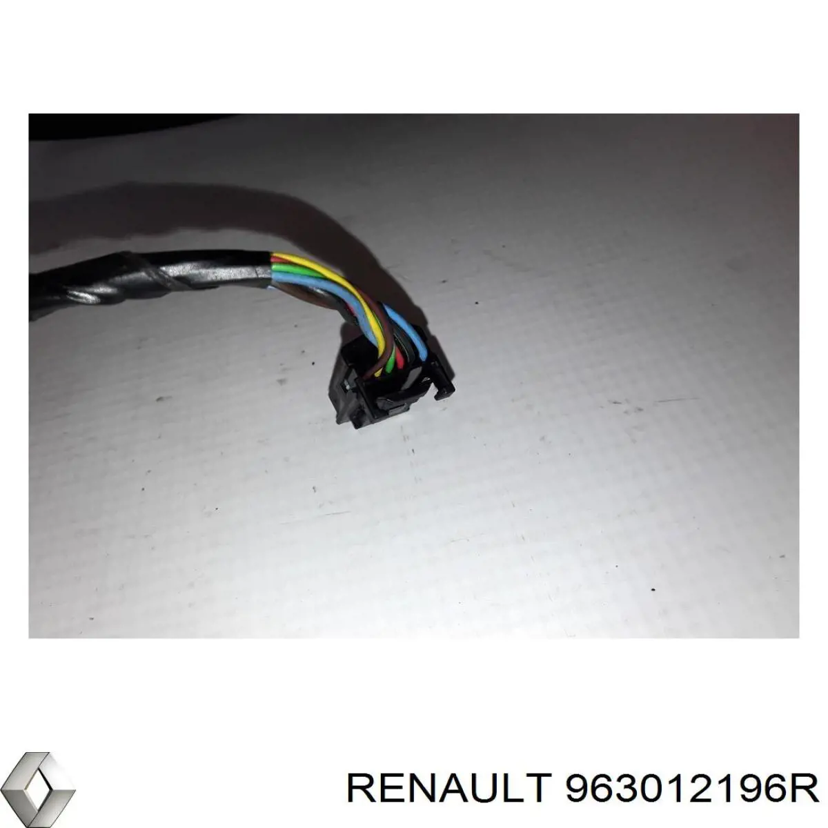 963012196R RENAULT (RVI) Cubierta, retrovisor exterior derecho