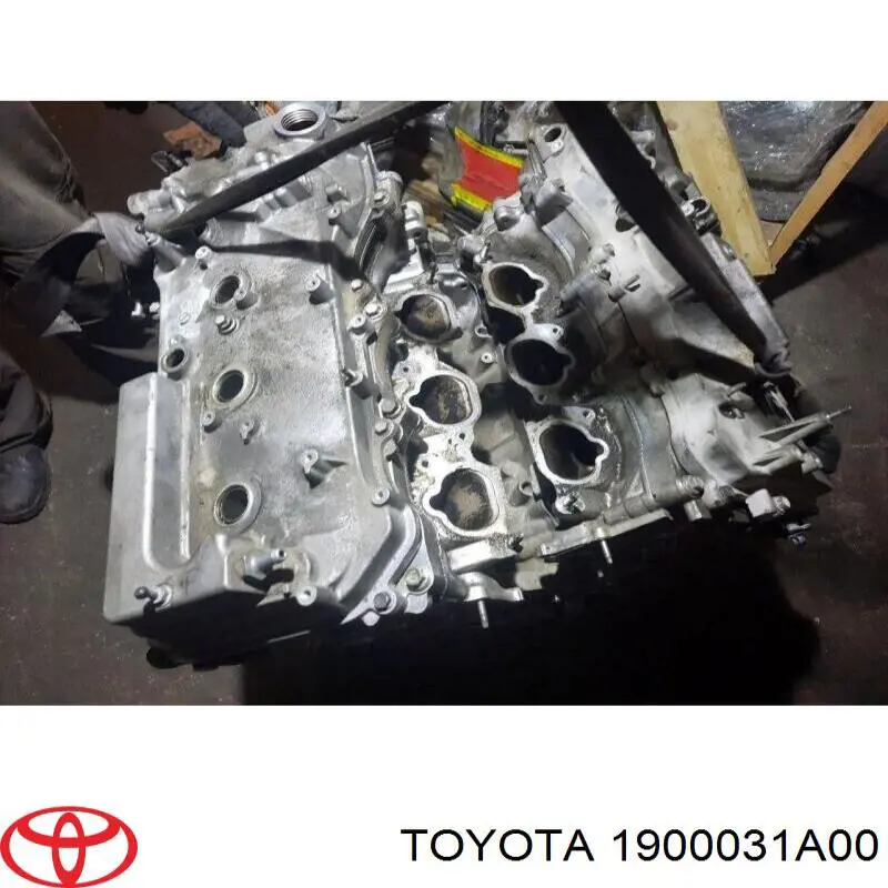 19000-31A00 Toyota motor completo