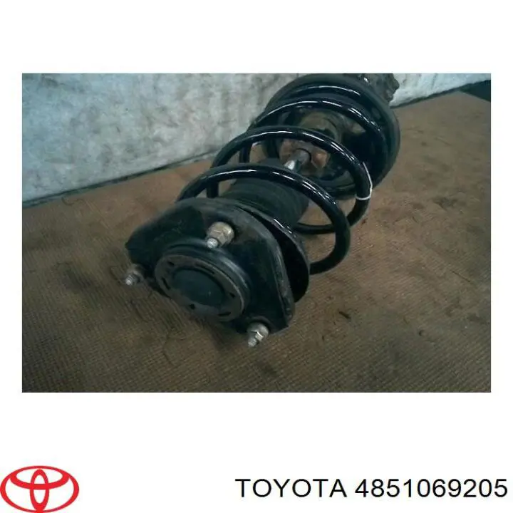 334436 KAYABA amortiguador delantero derecho