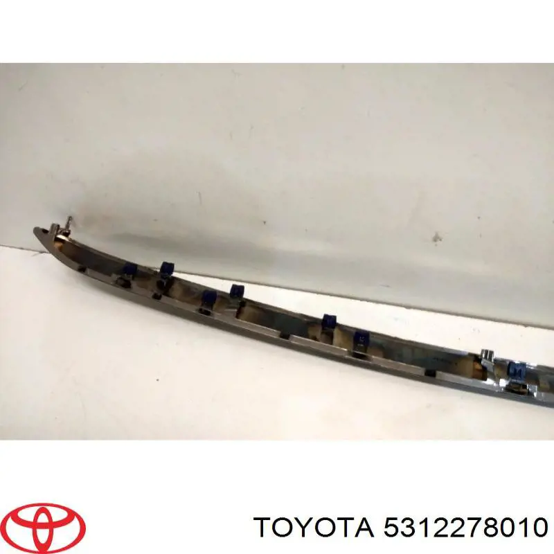 5312278010 TOYOTA Moldura de rejilla de radiador inferior