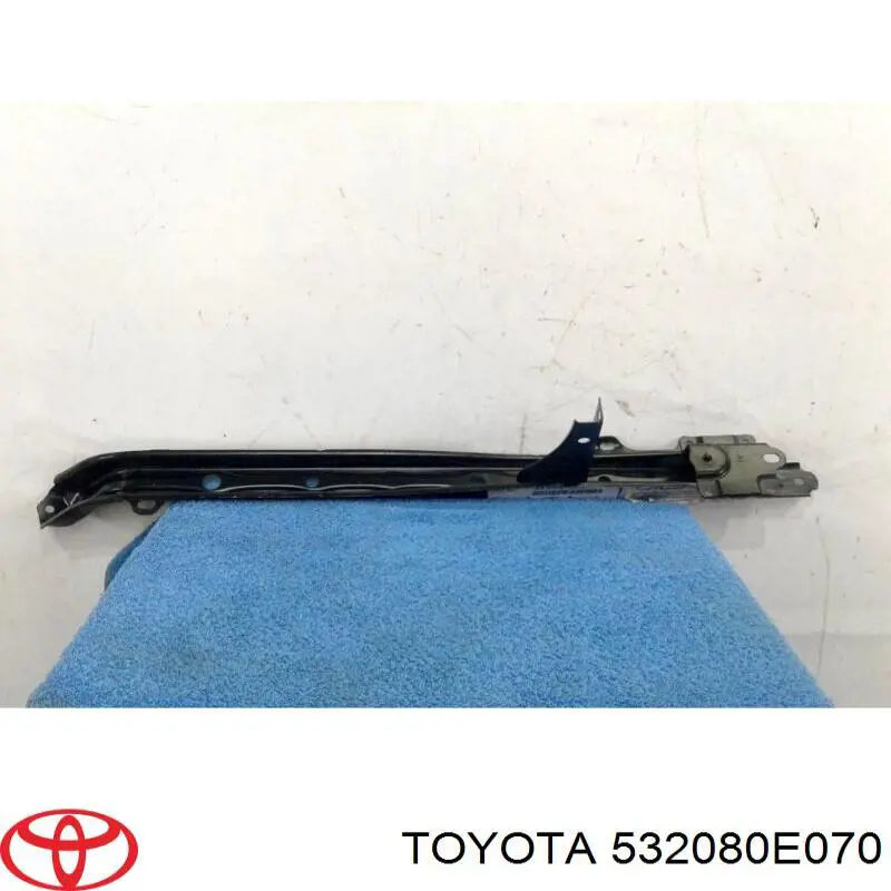 532080E070 TOYOTA soporte de radiador vertical (panel de montaje para foco)