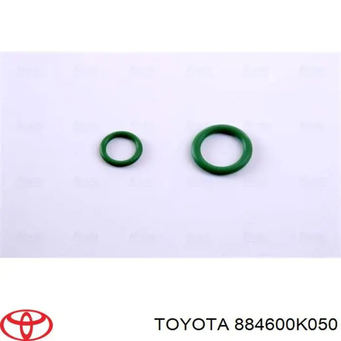 884600K010 TOYOTA Condensador aire acondicionado