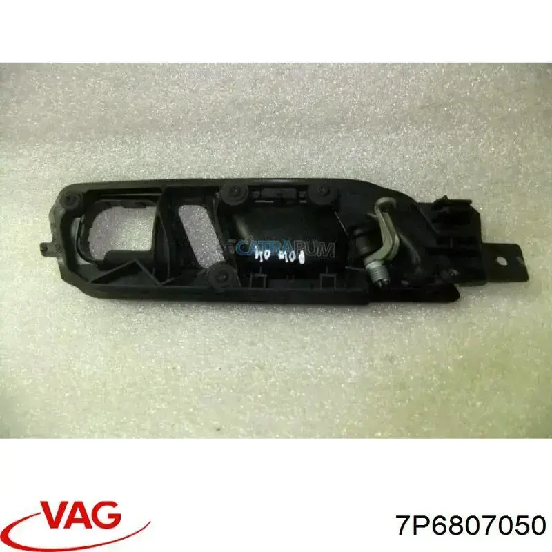 7P6807050 VAG soporte de guía para parachoques delantero, derecho ...