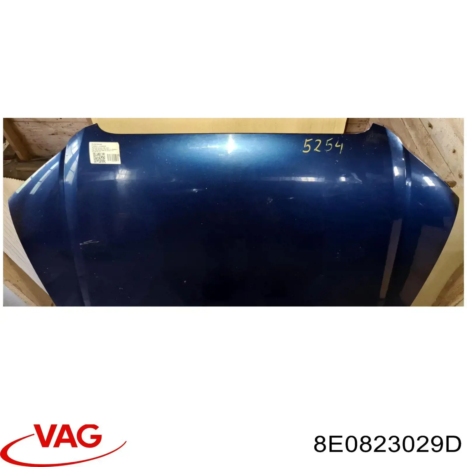 8E0823029D VAG capó