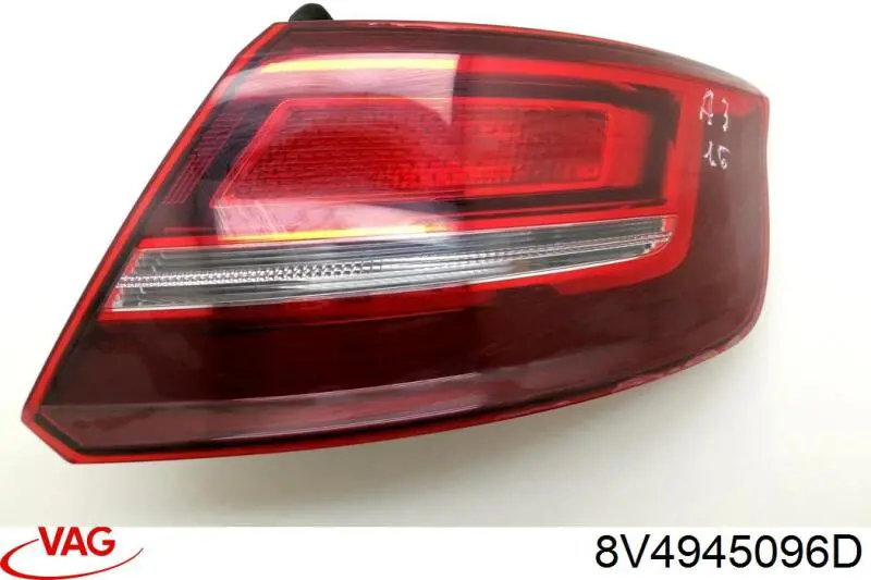 8V4945096D VAG piloto posterior exterior derecho comprar barato