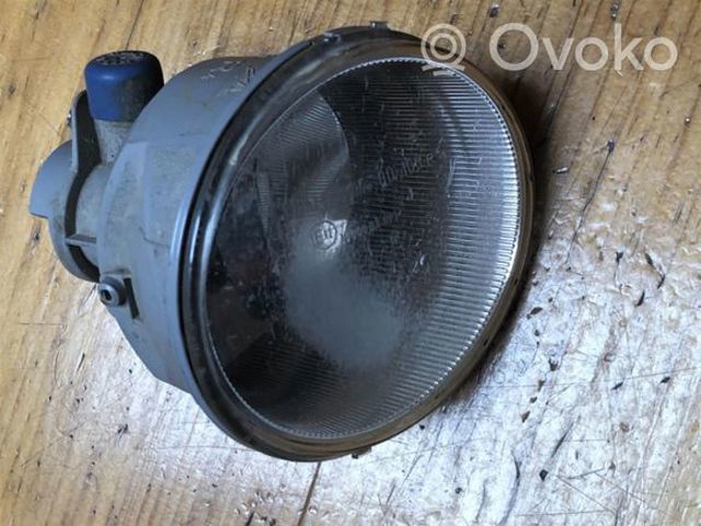 812100D110 TOYOTA faro antiniebla derecho