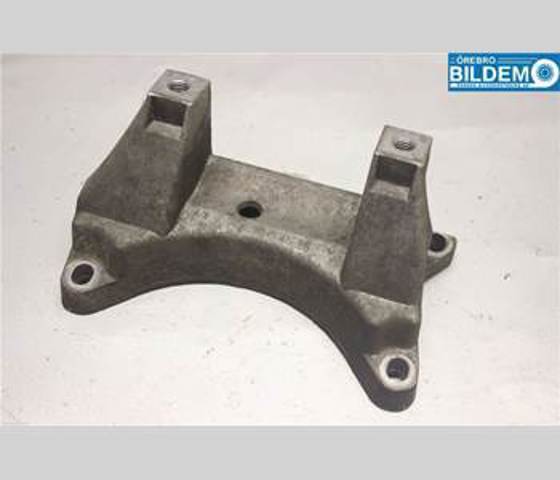 A1402421340 MERCEDES soporte para suspensión, transmisión automática