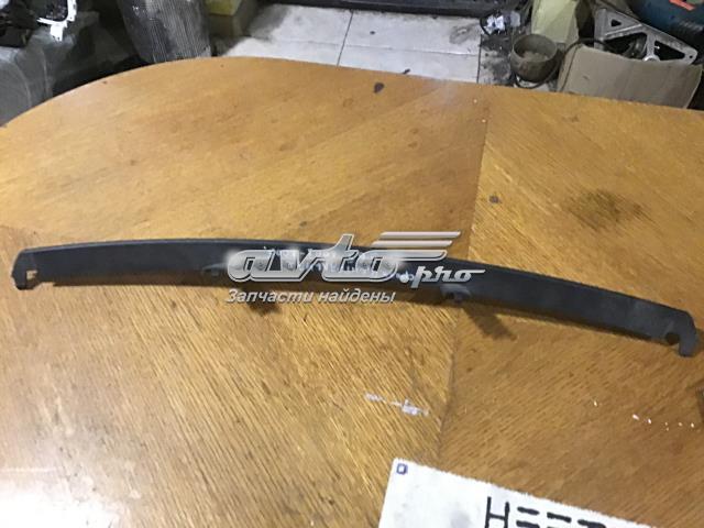 51118223235 BMW rejilla de ventilación, parachoques trasero, central