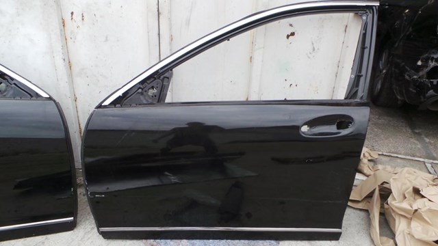 A2217200105 Mercedes puerta delantera izquierda