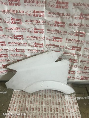 9068810101 Mercedes guardabarros delantero izquierdo