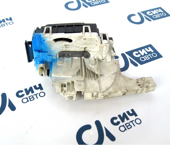 9067400935 Mercedes cerradura de puerta de batientes, trasera derecha