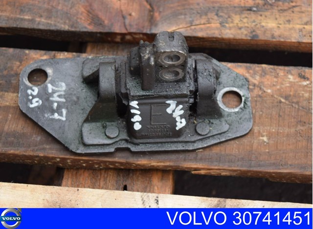 30741451 Volvo soporte motor derecho