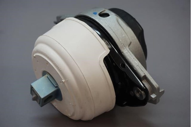 1662405117 Mercedes soporte motor derecho