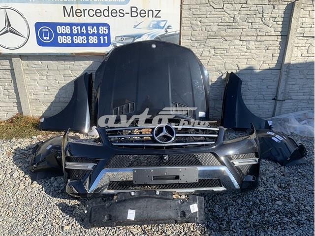 1668802600 Mercedes guardabarros delantero derecho