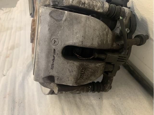 A1664230681 Mercedes pinza de freno trasero derecho