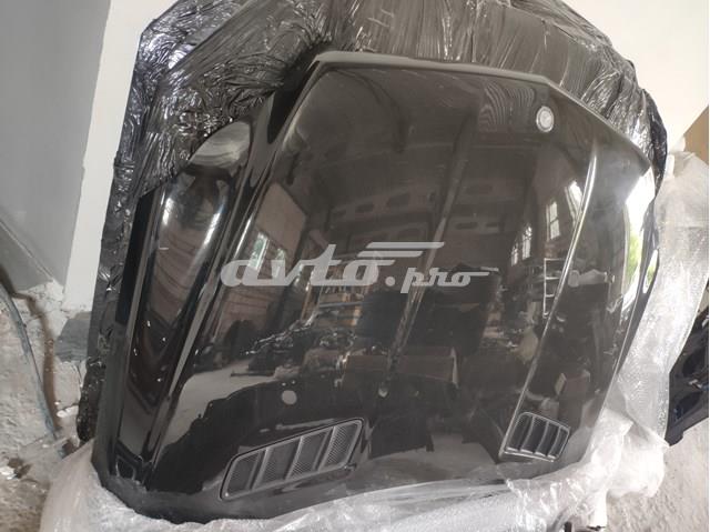 1668800157 Mercedes capó del motor