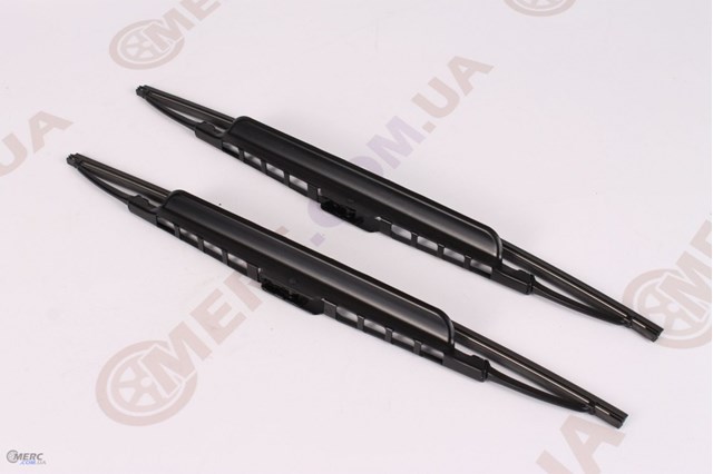 A4638200545 Mercedes juego de limpiaparabrisas de luna delantera, 2 piezas