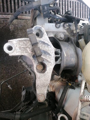 113758078R Renault (RVI) soporte de motor derecho