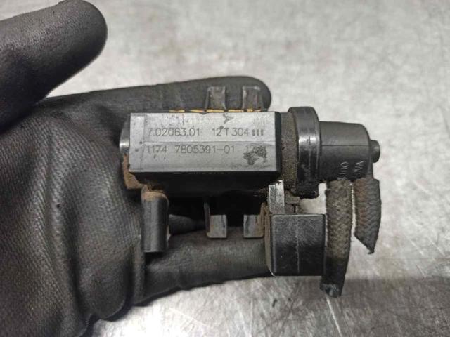 11747805391 BMW transmisor de presion de carga (solenoide)