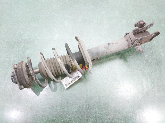 1693201430 Mercedes amortiguador delantero