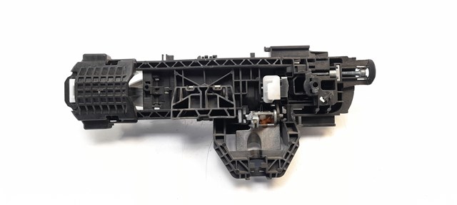 A2047602434 Mercedes soporte de manilla exterior de puerta delantera ...