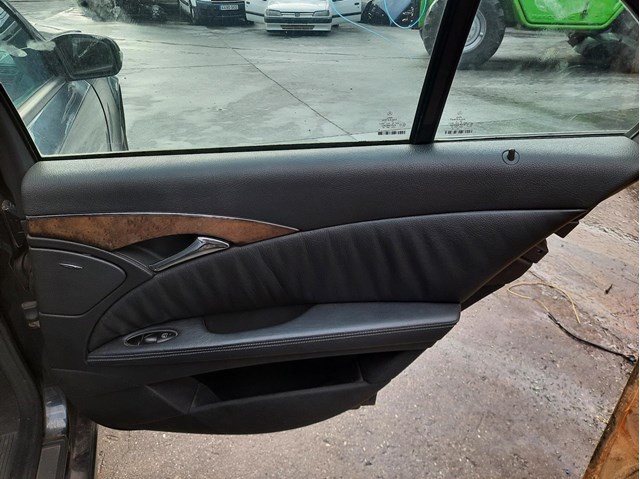 2115001893 Mercedes difusor de radiador, ventilador de refrigeración ...