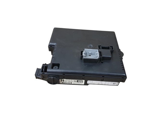 30786646 Volvo caja de fusibles, trasera interior