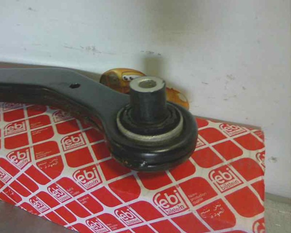 33326770859 BMW brazo suspension trasero superior izquierdo