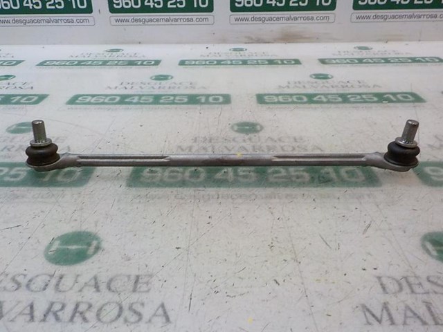 4882052040 Toyota soporte de barra estabilizadora delantera