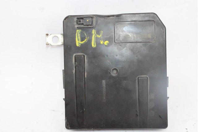 8200455424 Renault (RVI) caja de fusibles