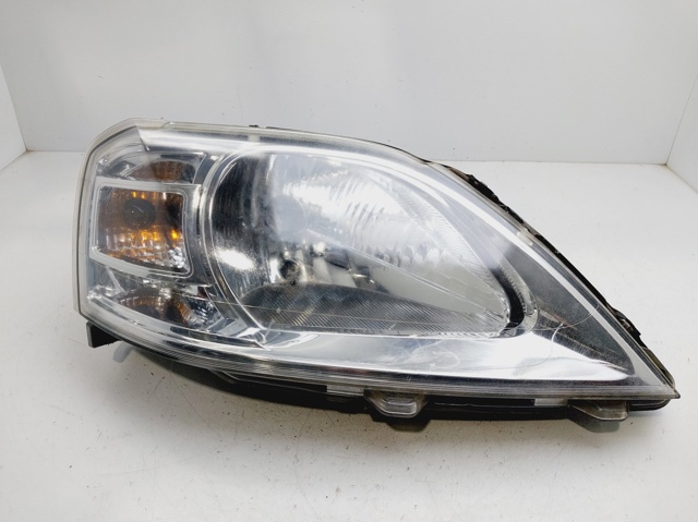 8200744754 RENAULT (RVI) faro derecho
