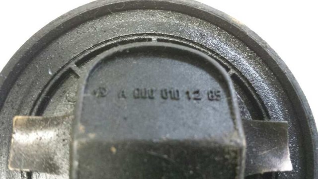 A1020180802 Mercedes tapa de tubo de llenado de aceite