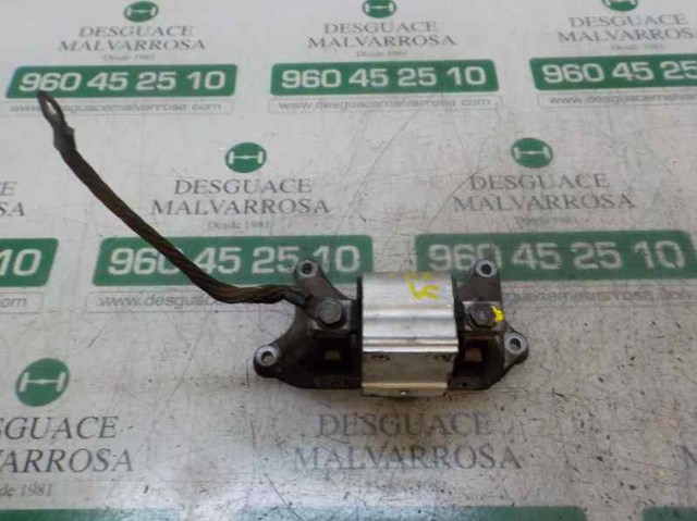 A2212401018 Mercedes soporte de motor trasero