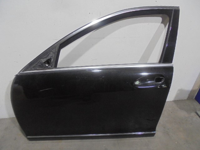 2217200105 Mercedes puerta delantera izquierda