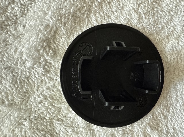 0008172805 MERCEDES - repuestos Mercedes a precio barato