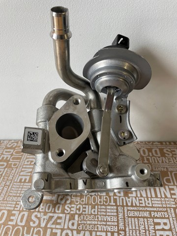 147353457R Renault (RVI) enfriador egr de recirculación de gases de ...