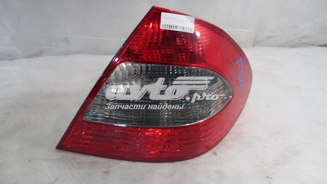 A2118202464 Mercedes piloto posterior exterior derecho comprar barato