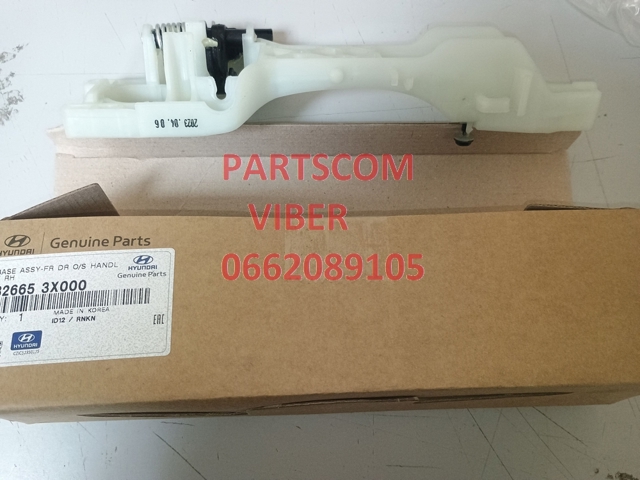 82655-3X000 HYUNDAI/KIA Soporte de manilla exterior de puerta delantera ...