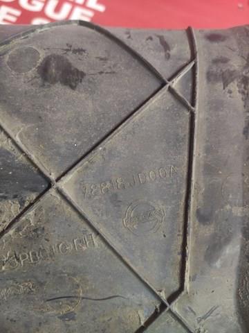 78818JD00A Nissan guardabarros interior, aleta trasera, derecho trasero ...