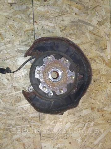 3770A015 Mitsubishi muñón del eje, suspensión de rueda, trasero izquierdo